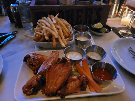 WARD 8 - Updated December 2025 - 511 Photos & 612 Reviews - 90 N ...