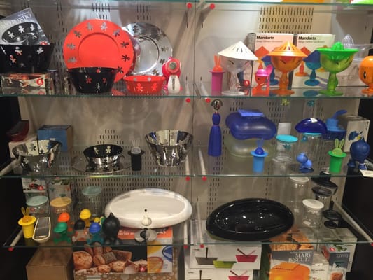 DAVID JONES - Updated January 2026 - 43 Photos & 11 Reviews - 622 Hay ...