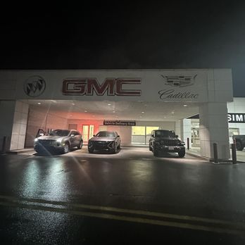 SIMPSON BUICK GMC OF BUENA PARK - Updated July 2024 - 157 Photos & 547 ...