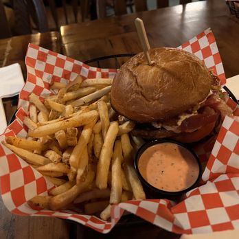 THE HOG WALLOW PUB - Updated April 2025 - 134 Photos & 240 Reviews ...