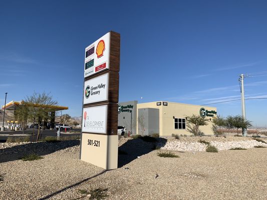 SHELL - Updated February 2025 - 11 Photos - 501 W Dale Ave, Las Vegas ...