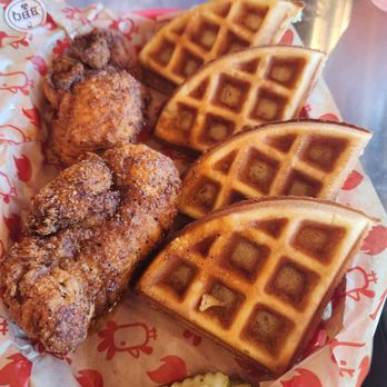 CHRONIC FRIES - Updated December 2025 - 20 Photos & 15 Reviews - 200 ...