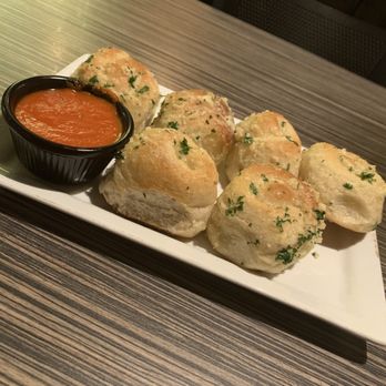 CRISTO’S NY STYLE PIZZA - 193 Photos & 192 Reviews - 1302 E Millbrook ...