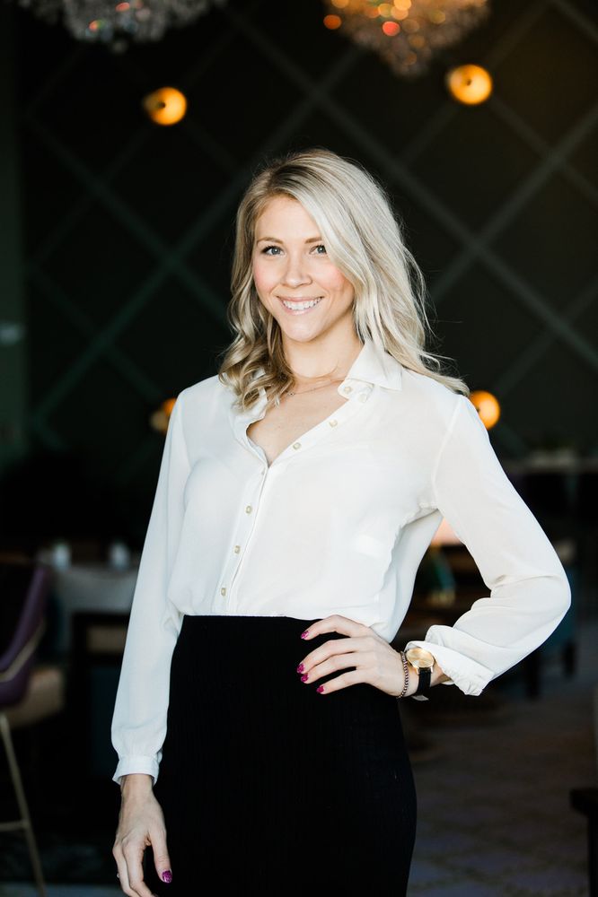 CARISSA WRIGHT - BEACH CITY BROKERS - 53 Photos - 200 S Pacific Coast ...