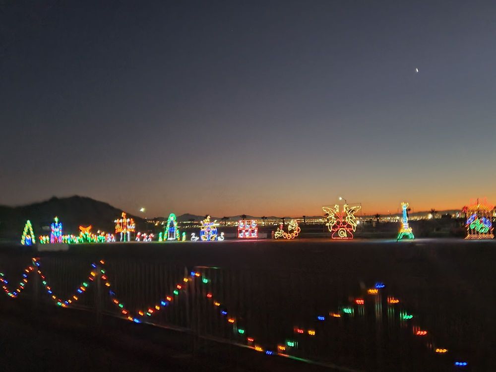 PJ 5K AND 1-MILE WALK - Updated May 2024 - 29 Photos - 7000 Las Vegas ...