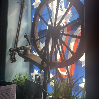 THE ‘76 HOUSE - Updated April 2025 - 568 Photos & 420 Reviews - 110 ...