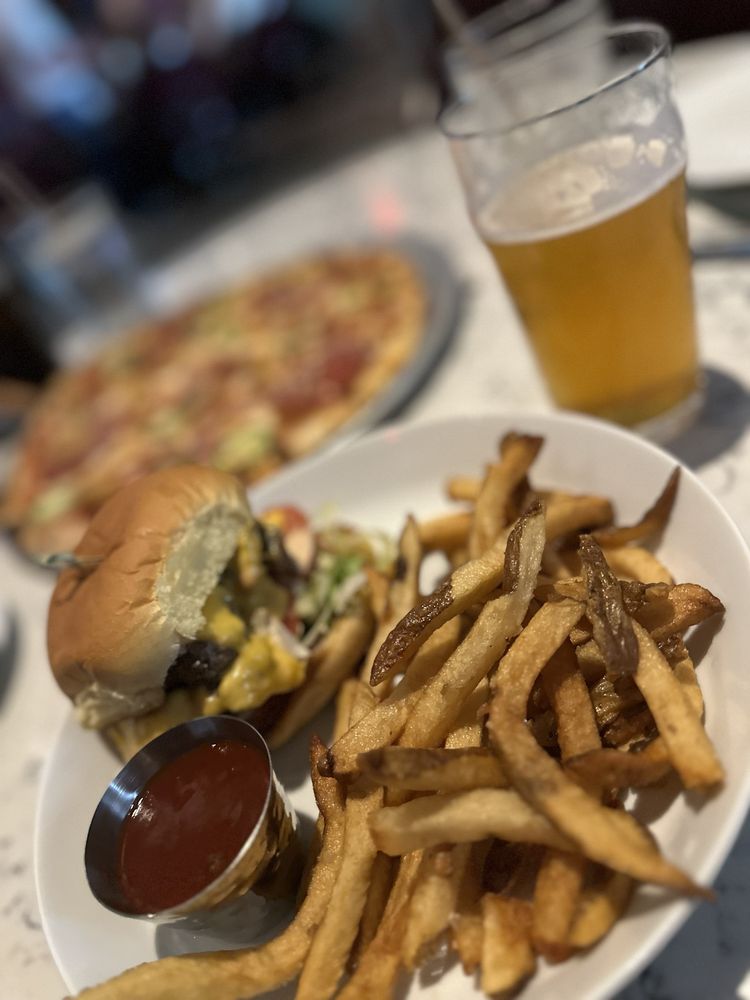 PUTTERY - Updated September 2025 - 170 Photos & 81 Reviews - 239 NW ...