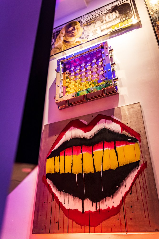 ODITTO GALLERY - Updated March 2025 - 15 Photos - 139 N County Rd, Palm ...