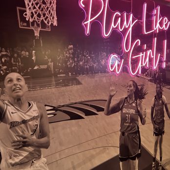 TITLE 9 SPORTS GRILL - Updated June 2025 - 53 Photos & 22 Reviews ...