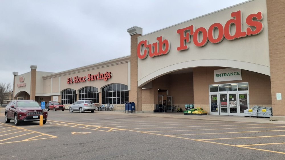 CUB LIQUOR - MANKATO - Updated August 2025 - 126 Photos - 1200 S ...