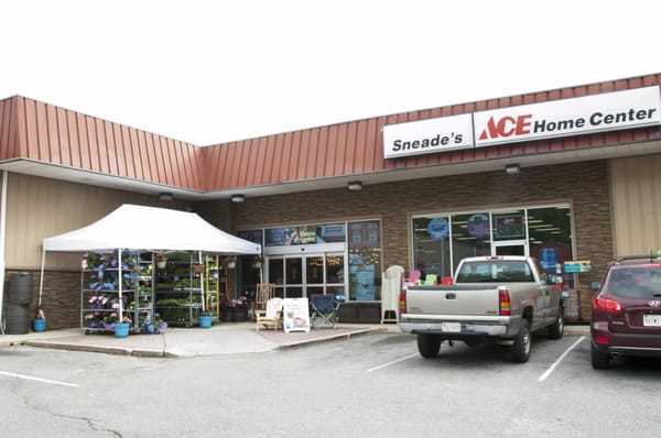 SNEADE’S ACE HOME CENTER - Updated December 2025 - 10 Photos & 26 ...