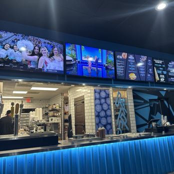 DRIPS CHEESECAKE - Updated May 2024 - 178 Photos & 49 Reviews - 1950 ...