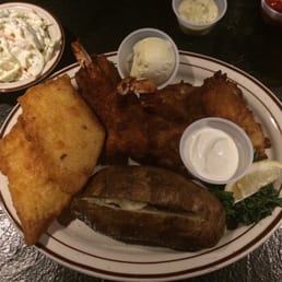 CALLAHAN’S SEAFOOD BAR & GRILL - Updated November 2024 - 89 Photos ...