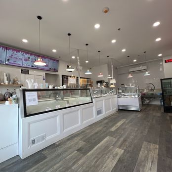 DUMBO ICE CREAM - Updated September 2025 - 26 Photos & 21 Reviews - 65 ...