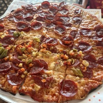 ZARELLA PIZZERIA & TAVERNA - Updated October 2025 - 328 Photos & 130 ...