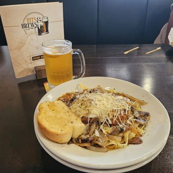 BITS & BREWS - Updated January 2026 - 13 Photos & 12 Reviews - 1368 Division St, Adrian ...