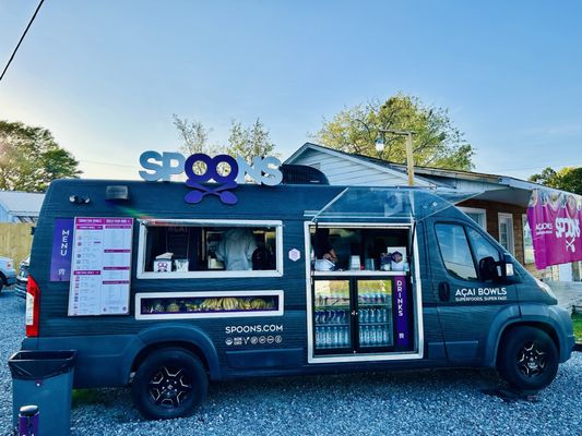 SPOONS ACAI BOWLS - Updated December 2025 - 90 Photos & 55 Reviews ...