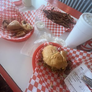 THE GREEN LINE GRILL - 284 Photos & 427 Reviews - 230 1/2 Pueblo Ave ...
