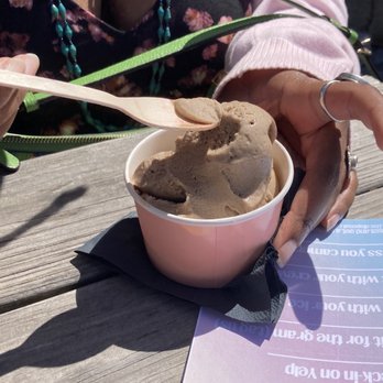 THE CREAMY SPOT - Updated October 2025 - 90 Photos & 21 Reviews - 352 ...