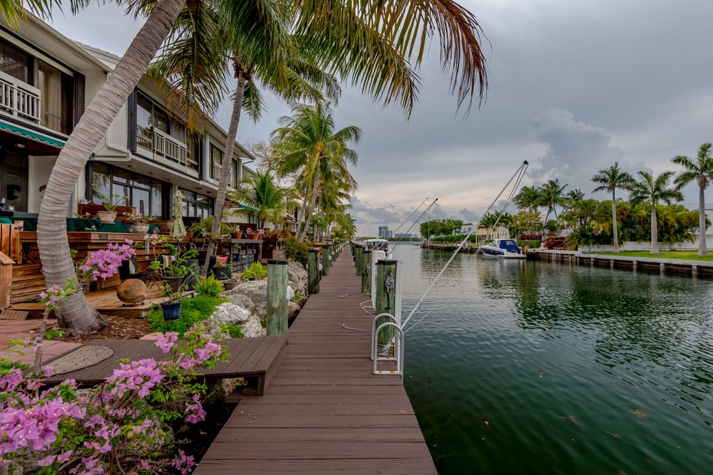 CHARLES RUTENBERG REALTY - Updated December 2025 - 25 Photos & 13 ...