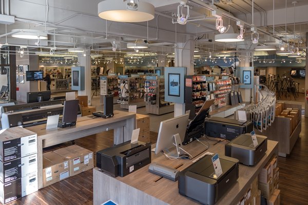 VISTEK OTTAWA - Updated October 2025 - 16 Photos - 499 Bank Street ...