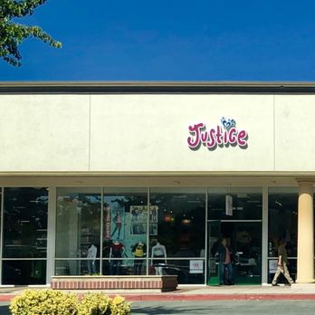 GILROY PREMIUM OUTLETS - Updated June 2025 - 239 Photos & 519 Reviews ...