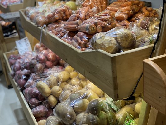 HOLDEN COLONY MEATS & PRODUCE - Updated May 2026 - 3696 97 Street NW ...