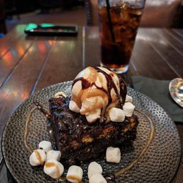 THE HUNT ROOM - Updated January 2026 - 532 Photos & 248 Reviews - 4200 ...