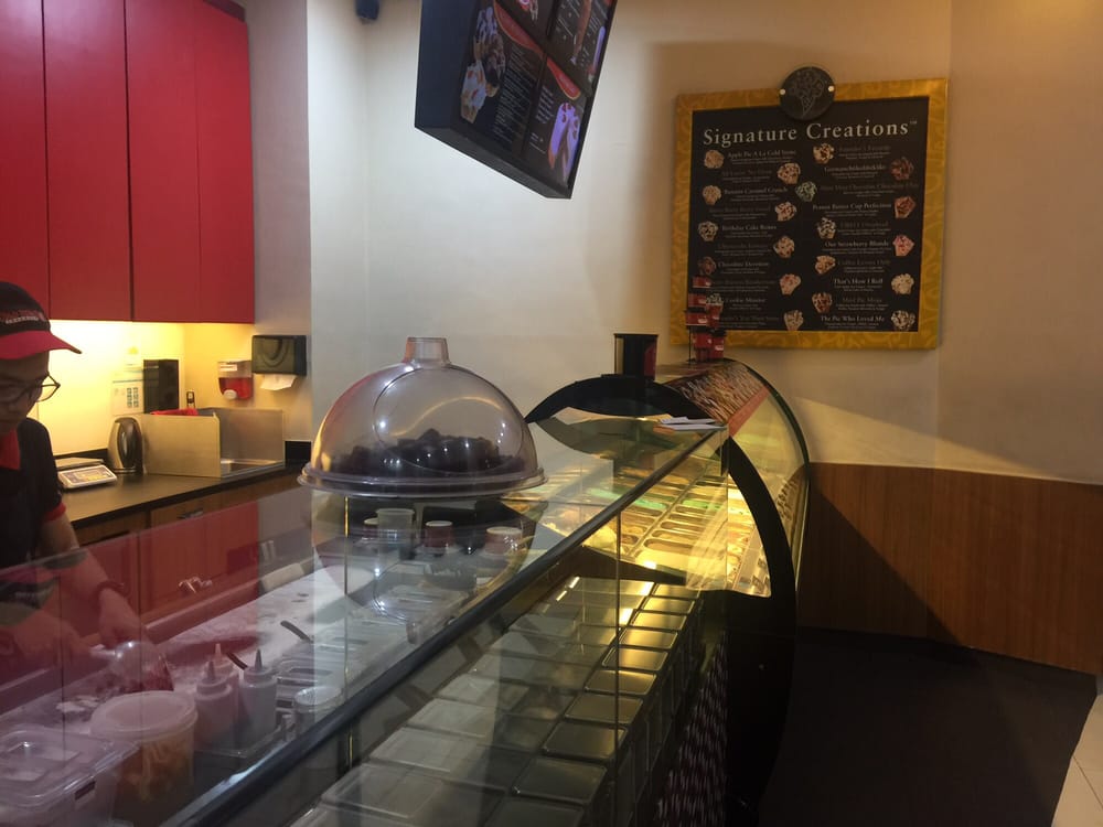 COLD STONE CREAMERY - Updated October 2025 - Serendra, McKinley Parkway ...