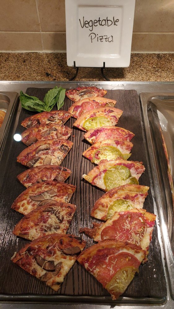 KINGSLEY MANOR - 44 Photos - 1055 N Kingsley Dr, Los Angeles ...