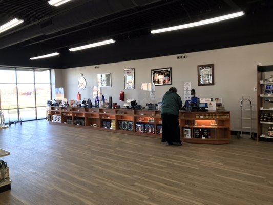 VIRGINIA ABC STORE - Updated August 2025 - 11 Photos - 1118-A W Mercury ...