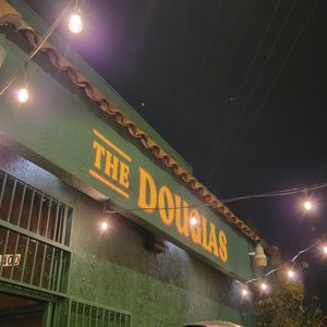 THE DOUGLAS - 18 Photos & 40 Reviews - Burgers - 1400 W Sunset Blvd ...