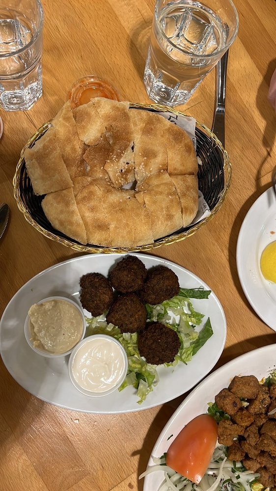 ZARA CAFE GRILL - Updated July 2025 - 235 Photos & 243 Reviews - 1995 ...