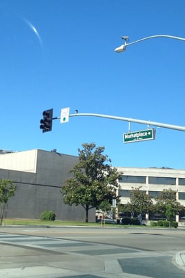 OC PUBLIC LIBRARY - BREA BRANCH - Updated October 2025 - 17 Photos & 32 ...