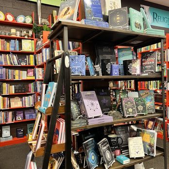 BOOKMANS ENTERTAINMENT EXCHANGE - Updated December 2025 - 280 Photos ...