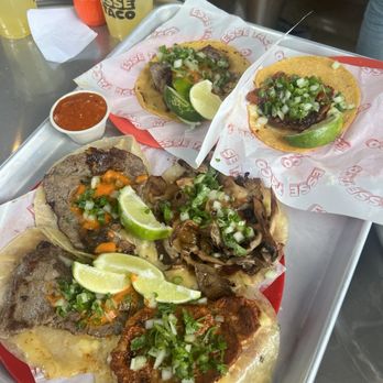 ESSE TACO - Updated August 2024 - 100 Photos & 47 Reviews - 219 Bedford ...