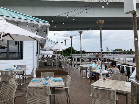 HUDSON ON THE RIVER - 117 Photos & 98 Reviews - 351 SW Flagler Ave ...