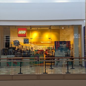 THE LEGO STORE - Updated June 2025 - 92 Photos & 49 Reviews - 3111 W ...