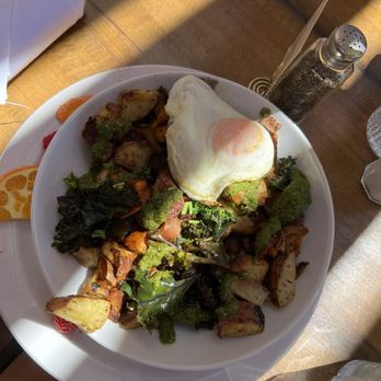 PEACH TREE CAFE - Updated October 2025 - 73 Photos & 63 Reviews - 4225 ...