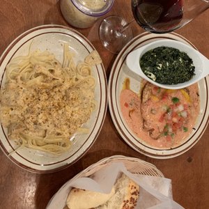 SNOW WHITE DRIVE IN - 64 Photos & 118 Reviews - American (Traditional ...