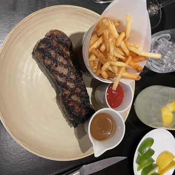 CUT DC - Updated July 2024 - 170 Photos & 60 Reviews - 1050 31st St NW ...