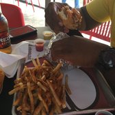 BUNS BURGER SHOP - Updated August 2025 - 327 Photos & 439 Reviews - Av ...