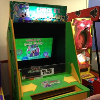 CHUCK E. CHEESE - Updated November 2025 - 72 Photos & 41 Reviews - 2303 ...