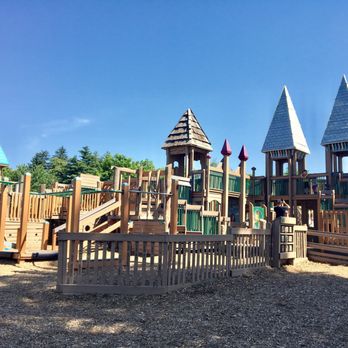 PLEASANT RIDGE RECREATION CENTER - Updated December 2025 - 5919 Ridge ...