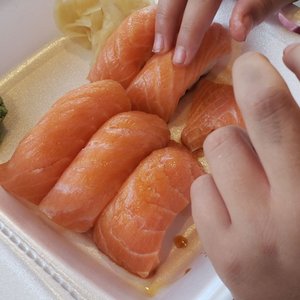 HIBACHI HOUSE SUSHI BAR - 100 Photos & 140 Reviews - 948 Sierra St ...