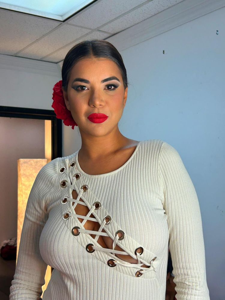 ARY MAKEUP ARTIST - Request an Appointment - 21 Photos - Hollywood ...