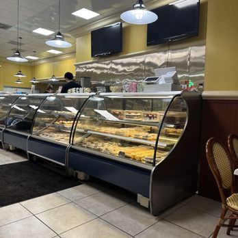 STRAWBERRY BAKERY CAFE - Updated January 2026 - 41 Photos & 18 Reviews ...