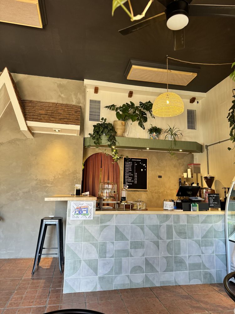 THE LITTLE STORE & CAFE - Updated June 2024 - 2107 Knox St, North ...