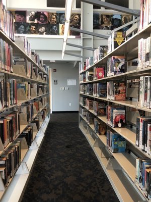 WATHA T DANIEL-SHAW LIBRARY - Updated December 2025 - 34 Photos & 29 ...