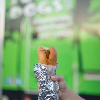 SUMO DOGS - Updated December 2025 - 77 Photos & 68 Reviews - Maui ...